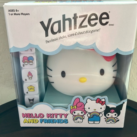 Hasbro | Toys | Yahtzee X Hello Kitty Classic Shake Score Shout Dice ...